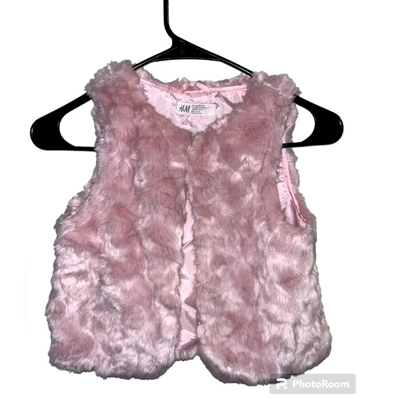 H&M | Jackets & Coats | Cutest Pink Fur Vest | Poshmark